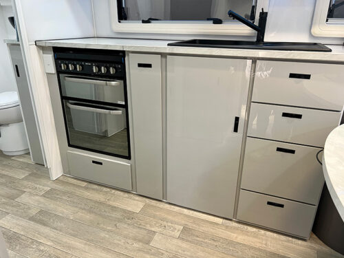 Vacationer Bantam 186R – Sundowner Caravans