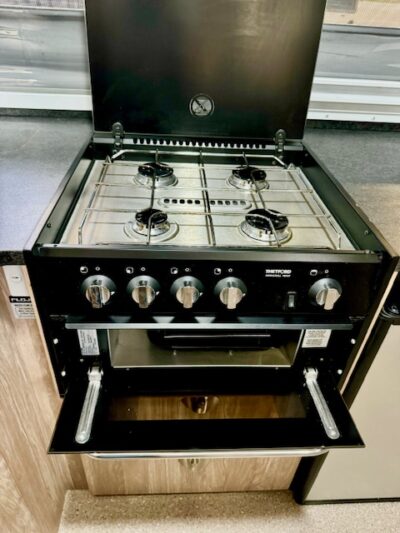 Goldstream RV Storm Camper Trailer – Sundowner Caravans