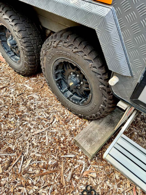 Elite Ballistic 22ft 6 Off Road 2015 – Sundowner Caravans